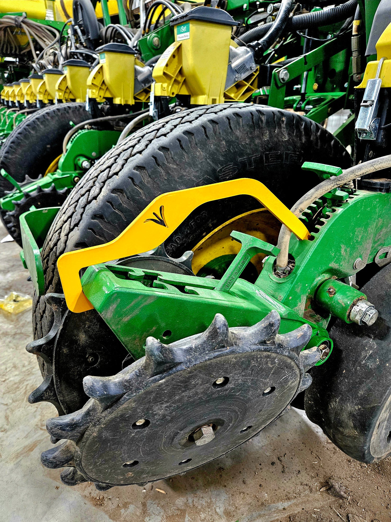 Closing Lock-Up Tool – Innovative Ag
